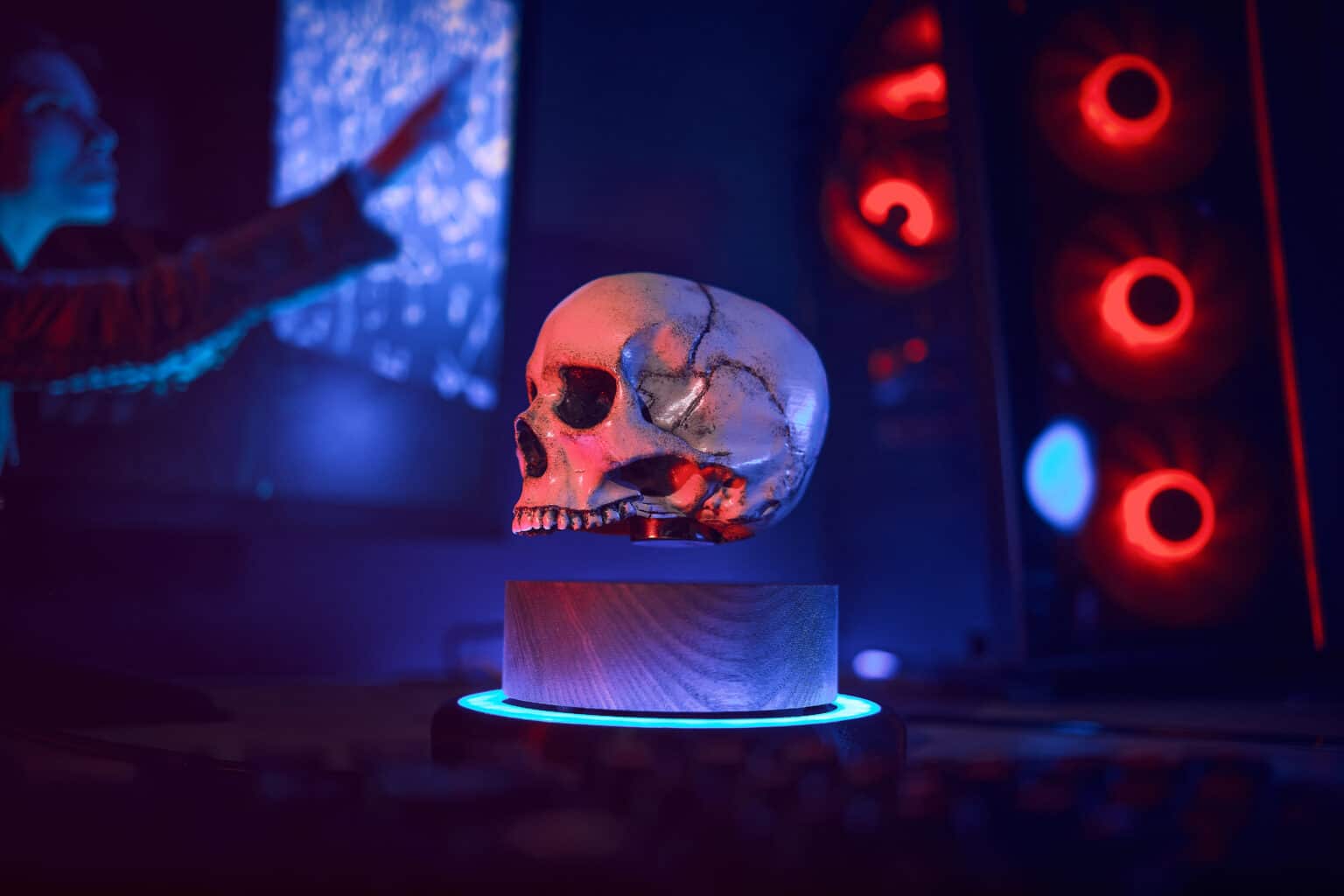 Floating Skull - Blasters4Masters