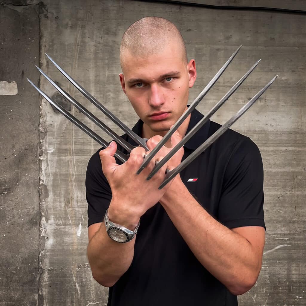 Wolverine Claws - Blasters4Masters