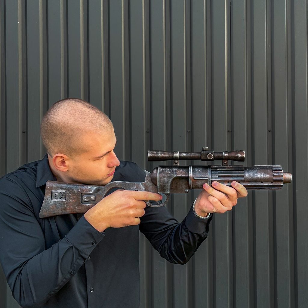 Star Wars Weapon Replicas - Blasters4Masters