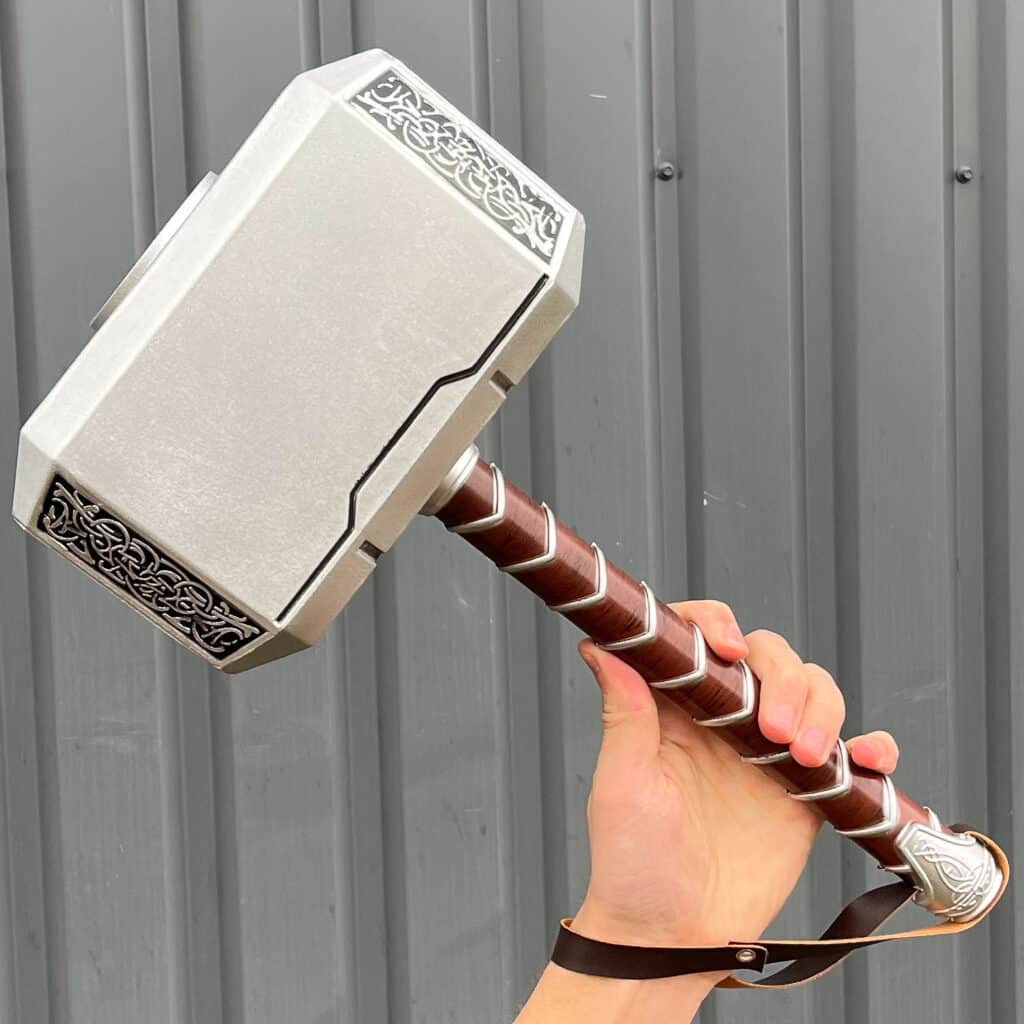 Marvel Props & Replicas - Blasters4Masters