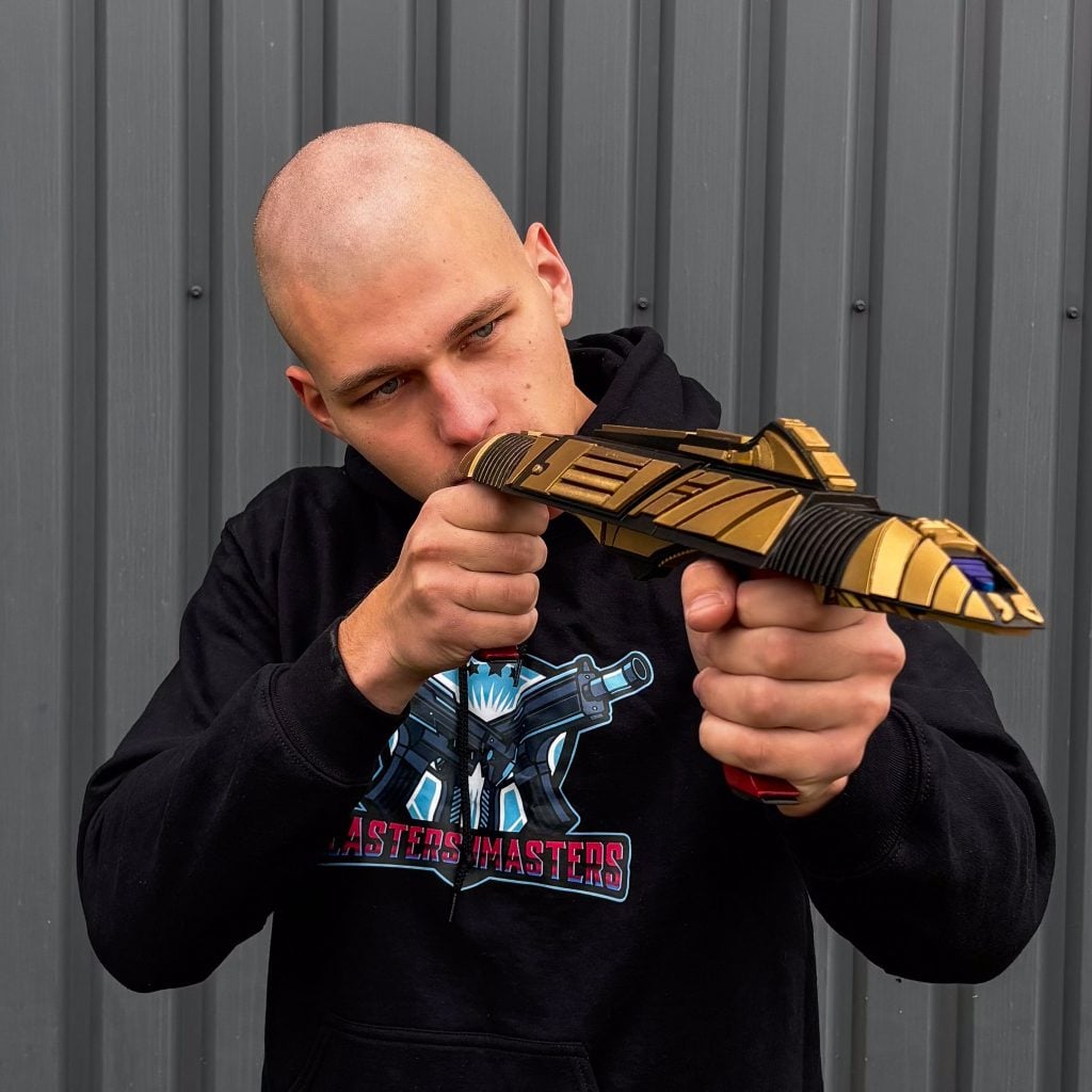 Star Trek Props & Replicas - Blasters4Masters