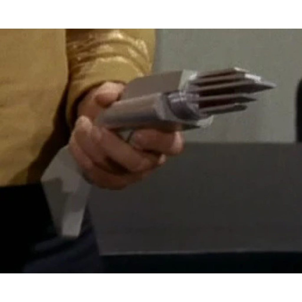 Star Trek Props & Replicas - Blasters4Masters